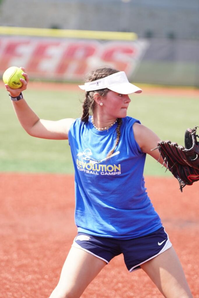 Girls Softball Camps in Wisconsin | Summer Softball Camps